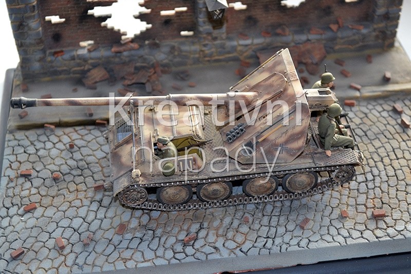 Německá samohybná protitanková zbraň PaK 43/3 Waffentrager ...